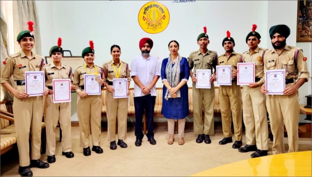 NCC Cadets of Lyallpur Khalsa College Shine at Inter Group Competitions ...
